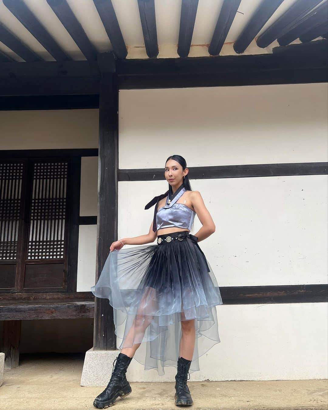 MINA MYOUNGさんのインスタグラム写真 - (MINA MYOUNGInstagram)「🙇🏻‍♀️ 📸 : @minnypark ...
