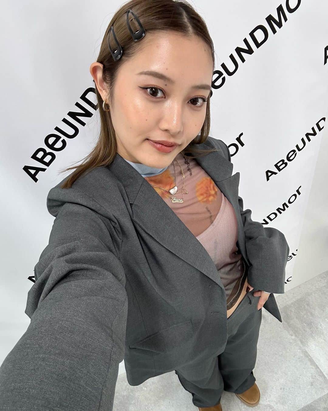 阿部紫夕那さんのインスタグラム写真 - (阿部紫夕那Instagram)「. 東京POPUP2日間無事終了しました⭐️ 久しぶりのPOPUPで開催前は みんな来てくれるかな〜？ 気に入って ...