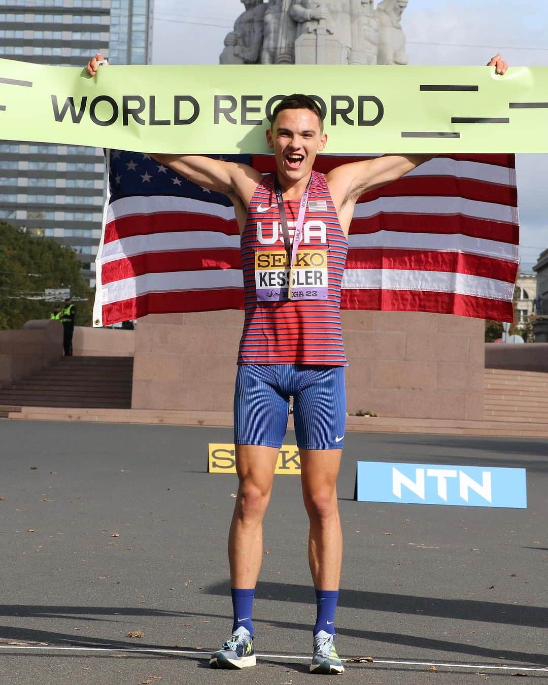 adidas Runningさんのインスタグラム写真 - (adidas RunningInstagram)「WORLD RECORD ...