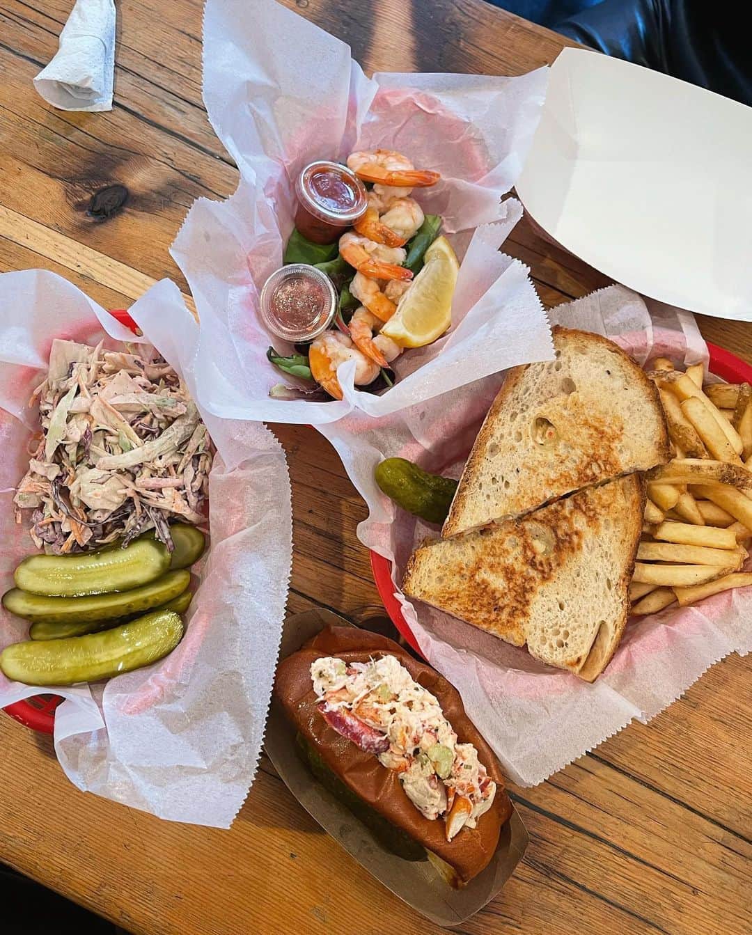 MIKAさんのインスタグラム写真 - (MIKAInstagram)「🦞🌭🥤🥒 ⠀」10月3日 14時32分 - cjd_mika