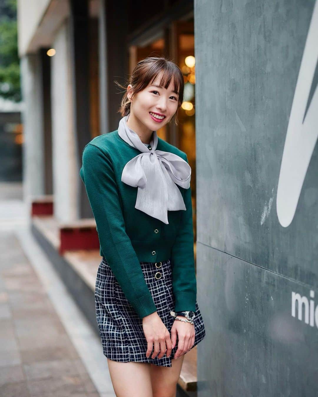 鬼塚雅さんのインスタグラム写真 - (鬼塚雅Instagram)「. @redyazel の新作で @akira457_ さんに 可愛く撮ってもらっちったははは照 #乃木坂意識して写真見たら ...