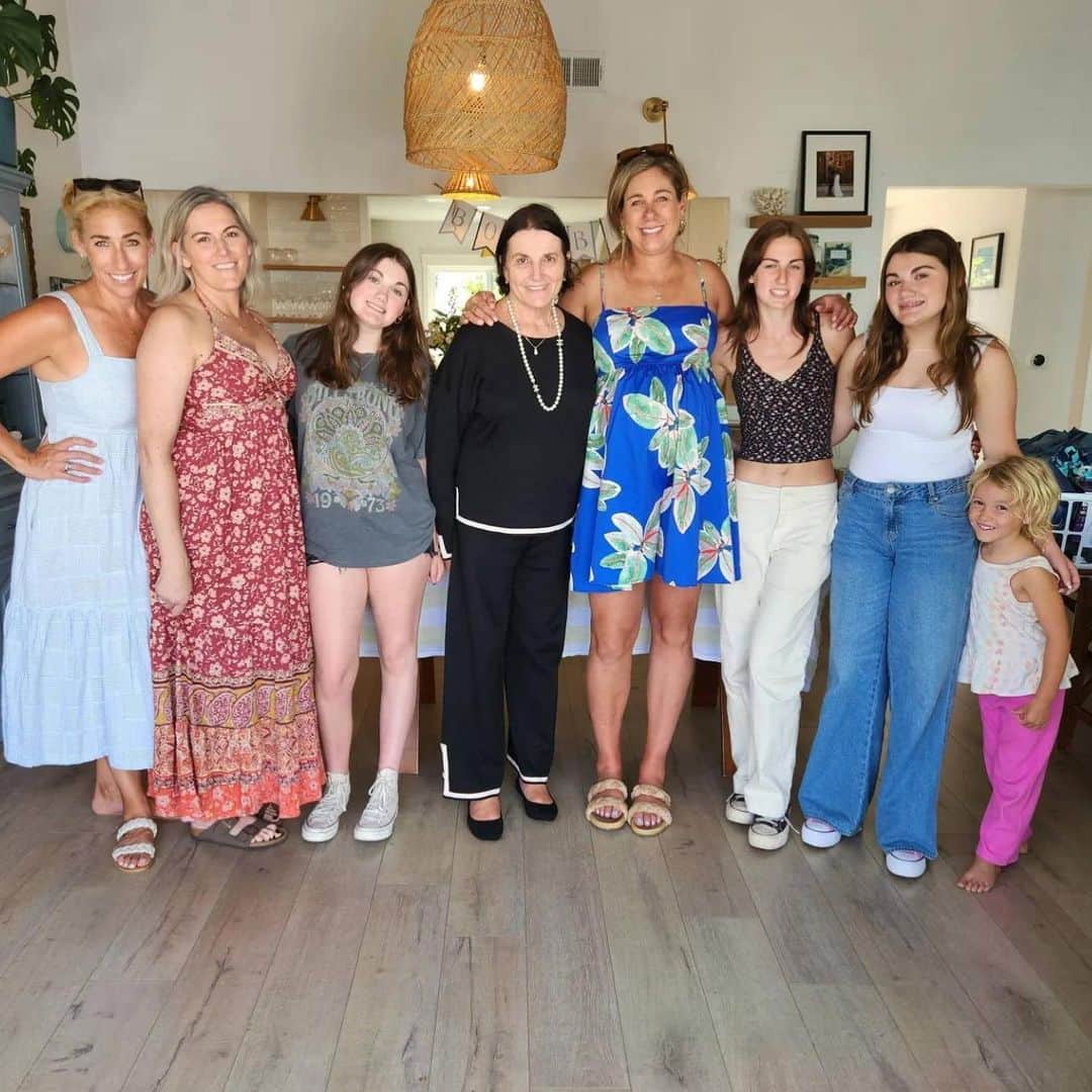 エイプリル・ロスさんのインスタグラム写真 - (エイプリル・ロスInstagram)「Felt the love for baby Riley ...