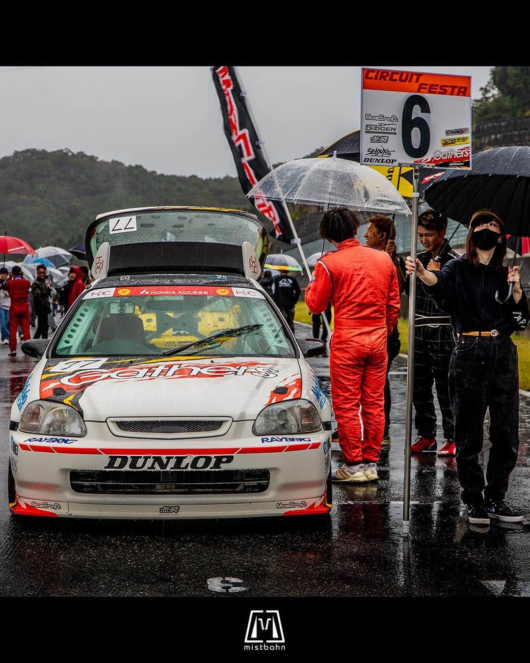 mistbahnさんのインスタグラム写真 - (mistbahnInstagram)「_ Gathers Honda EK9 CIVIC ...