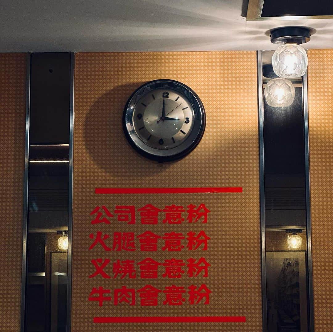 JJ.Acunaさんのインスタグラム写真 - (JJ.AcunaInstagram)「In the Mood for Daan Taat ...