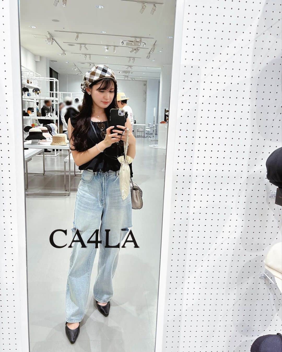 神志那結衣さんのインスタグラム写真 - (神志那結衣Instagram)「@ca4la_official の展示会にお邪魔してきました ︎ 普段から愛用してる帽子のブランドで どのデザインも ...