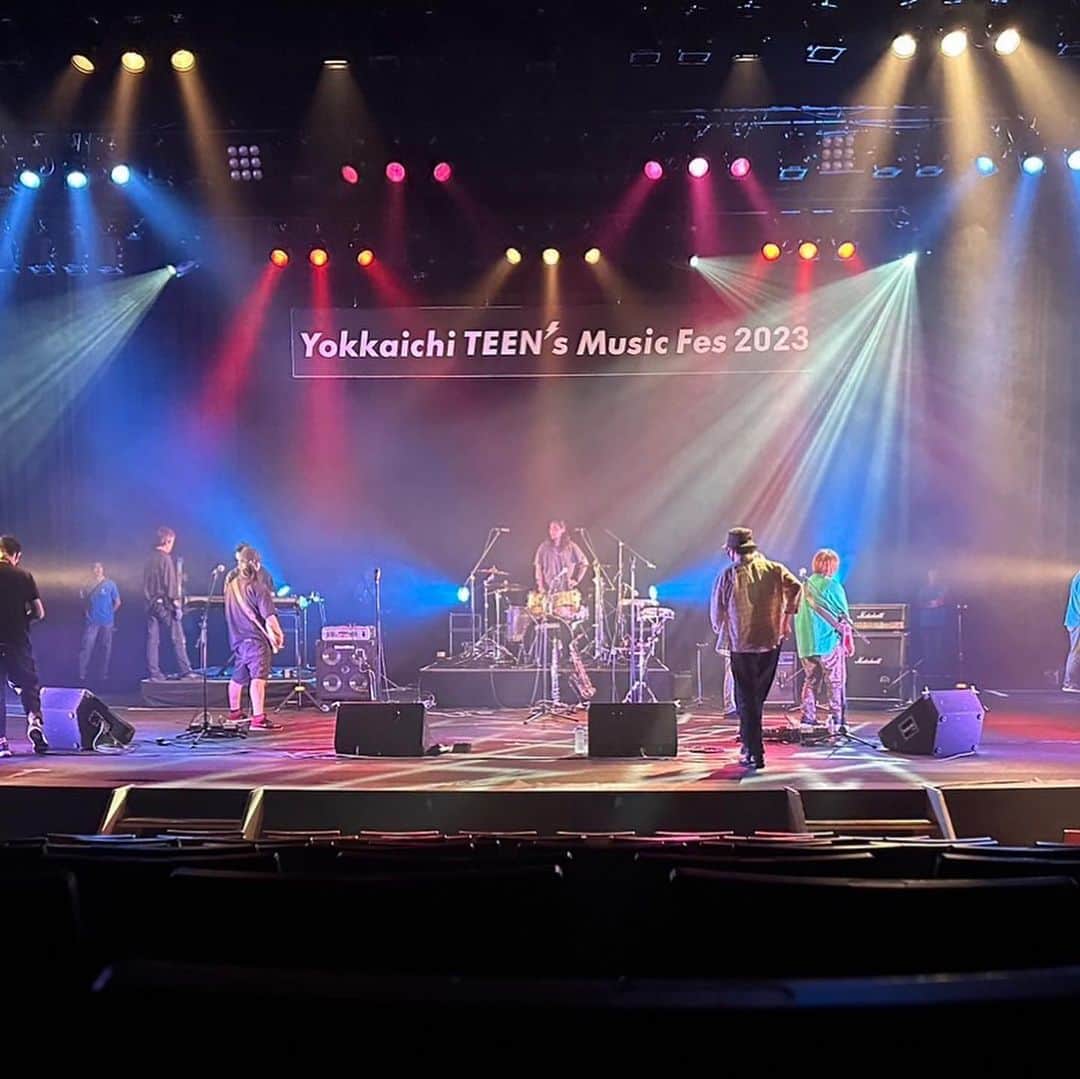ウルトラ寿司ふぁいやーさんのインスタグラム写真 - (ウルトラ寿司ふぁいやーInstagram)「こんにちはまじくんです。 Yokkaichi Teen's Music Fes 2023の ...