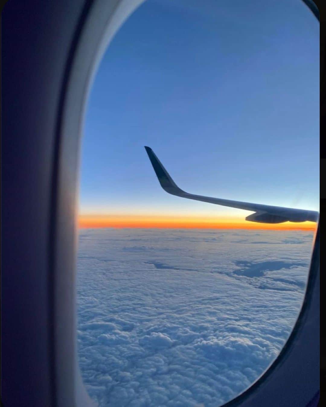 KaThE ArOcAさんのインスタグラム写真 - (KaThE ArOcAInstagram)「Amo viajar cómoda ...