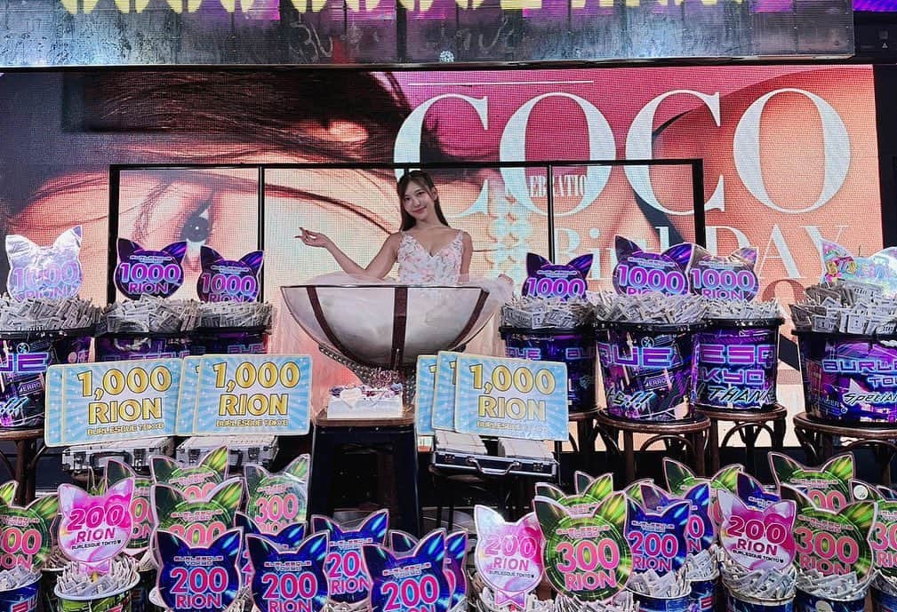 COCOさんのインスタグラム写真 - (COCOInstagram)「9月11日にお誕生日を迎え burlesquetokyoでbirthdayeventをさせて頂きました🥂 今年のステージは ...