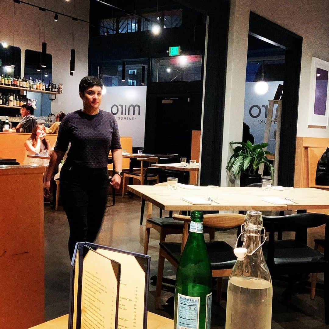 志摩有子さんのインスタグラム写真 - (志摩有子Instagram)「今夜は温故知新の新のお店に。 カイムキのMilro Kaimukiは ...