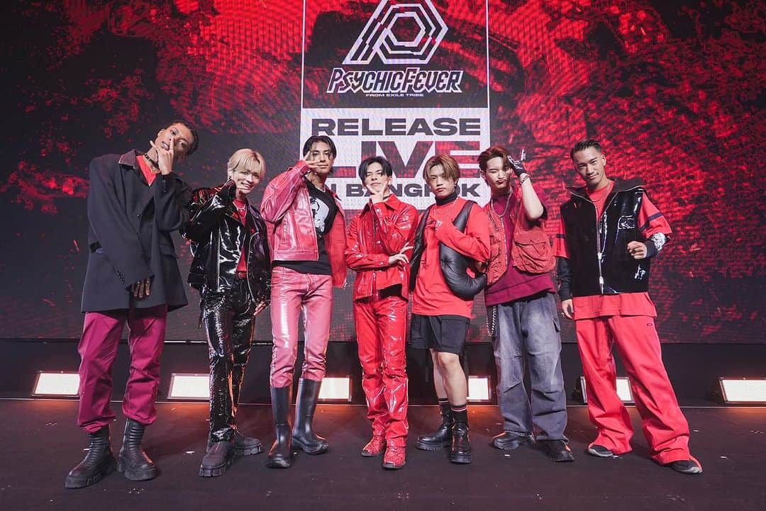 PSYCHIC FEVERさんのインスタグラム写真 - (PSYCHIC FEVERInstagram)「. “FIRE feat ...