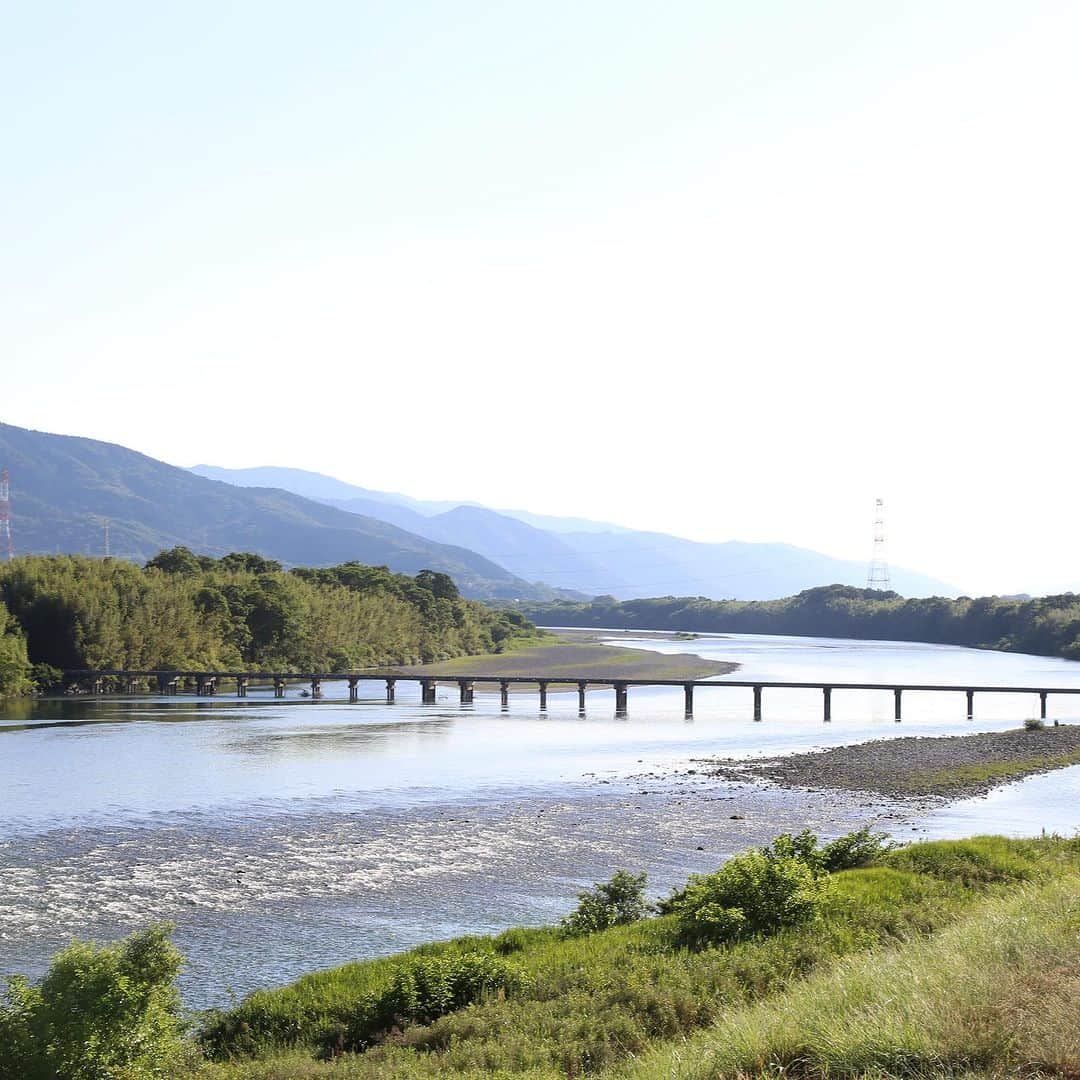 graf studioさんのインスタグラム写真 - (graf studioInstagram)「徳島県美馬市にある古民家を舞台とした複合施設 「ーみんなの複合文化市庭ーうだつ上がる」内にある ...