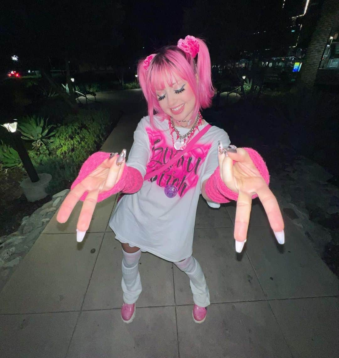 ナタリアなっちゃんさんのインスタグラム写真 - (ナタリアなっちゃんInstagram)「💖Gyaru Bitch💖」9月14日 3時20分 ...