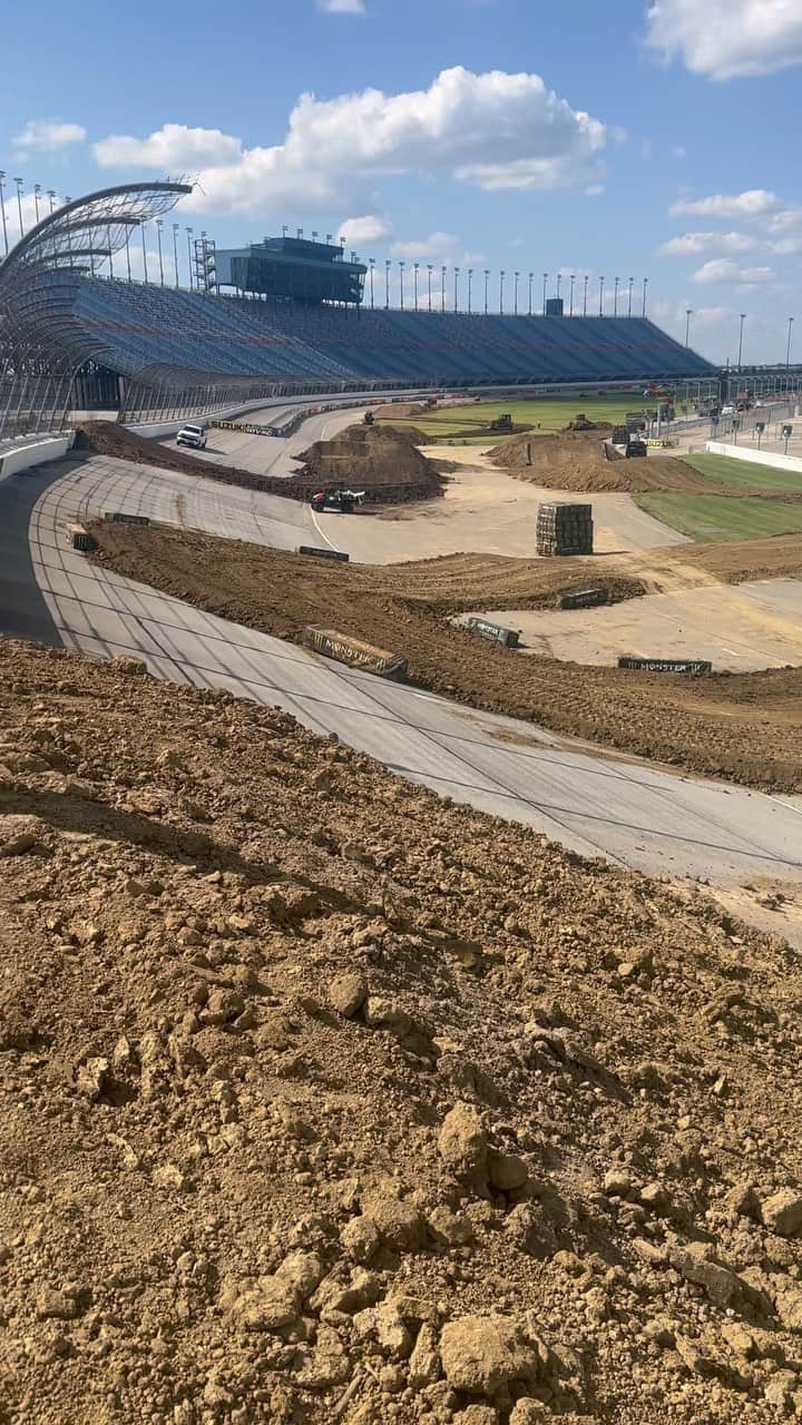 Racer X Onlineさんのインスタグラム動画 - (Racer X OnlineInstagram)「Take an early ...