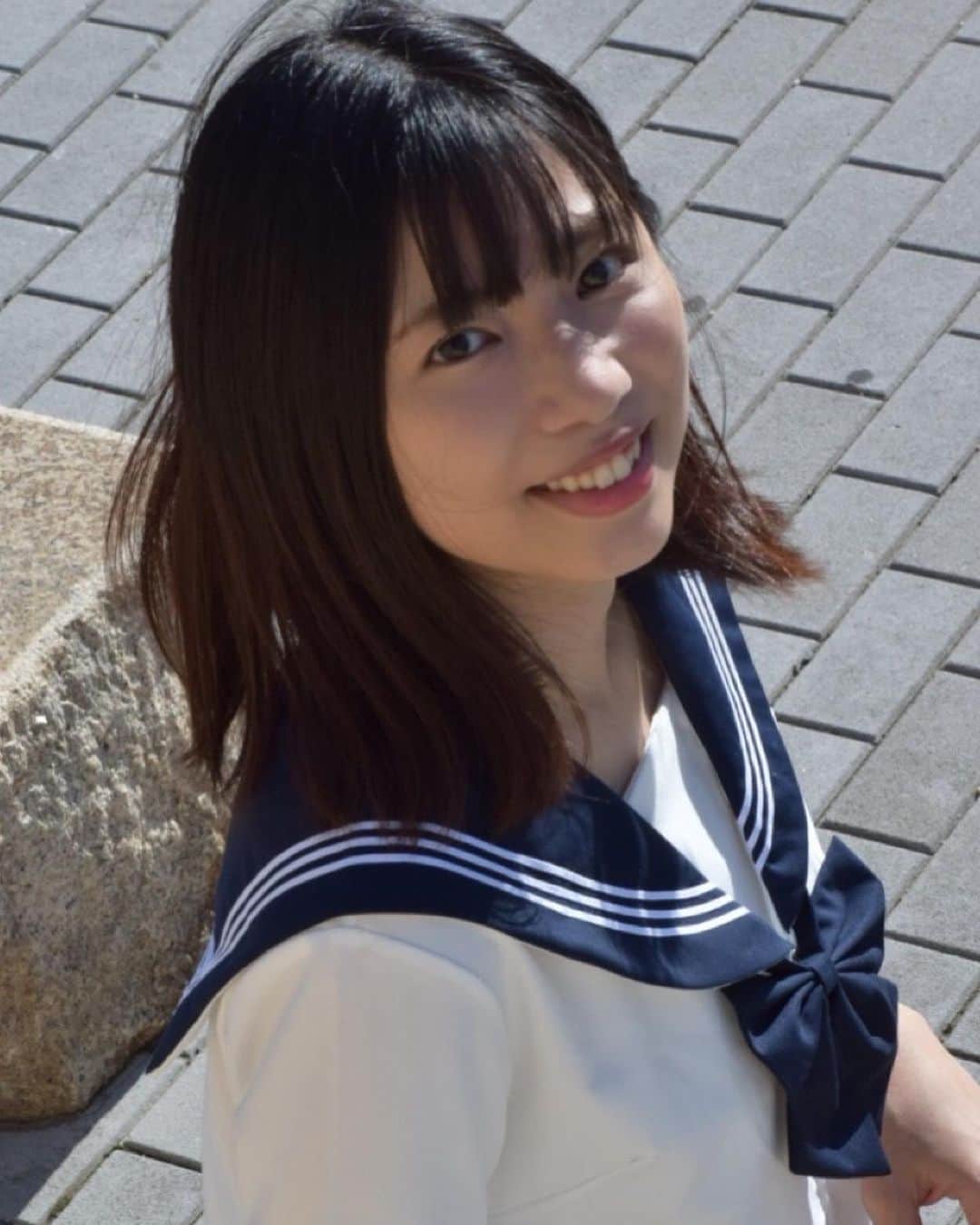 Rinanaさんのインスタグラム写真 - (RinanaInstagram)「撮影で制服着ましたよーーーー。笑 18歳です。たは。笑 ...