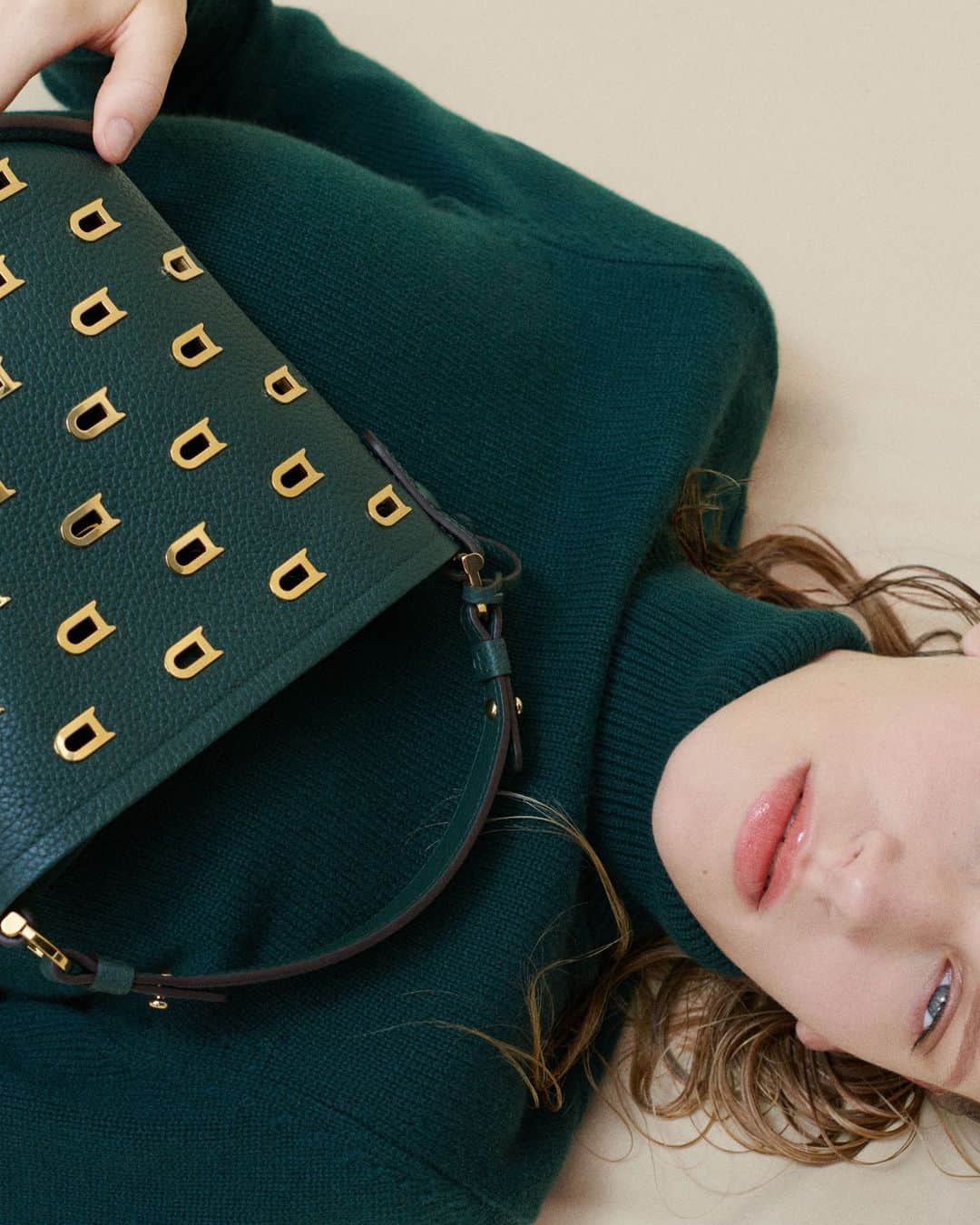 デルボーさんのインスタグラム写真 - (デルボーInstagram)「A window to our world. ⁣ ⁣ The Oriel ...