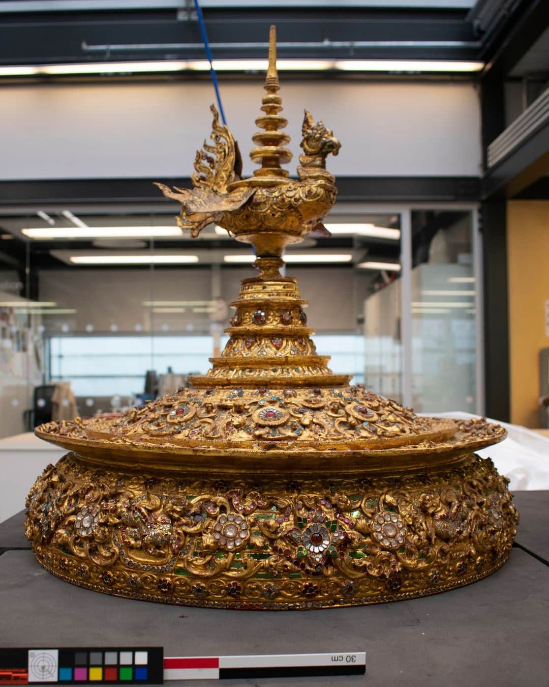 大英博物館さんのインスタグラム写真 - (大英博物館Instagram)「 These glittering objects are ...