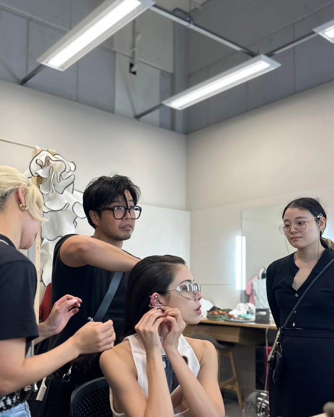 森星さんのインスタグラム写真 - (森星Instagram)「🛸sneak peek @thewowmag bts🛸coming ...