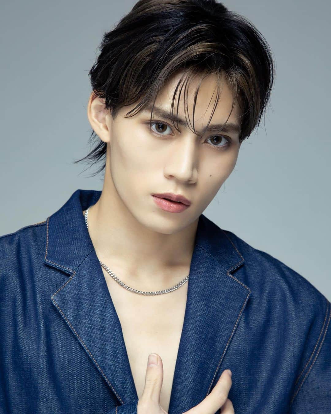 TAKUYAさんのインスタグラム写真 - (TAKUYAInstagram)「どうもー BUDDiiS3周年ですね！ 昔の写真とか見るとさすが ...