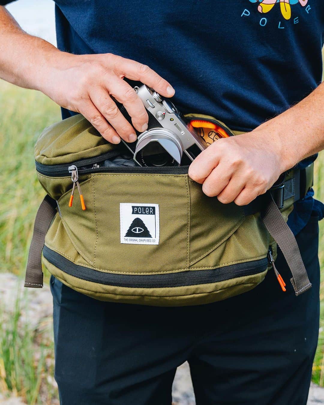 Poler Outdoor Stuffさんのインスタグラム写真 - (Poler Outdoor StuffInstagram)「Our Hip and Bindle bag is the ...