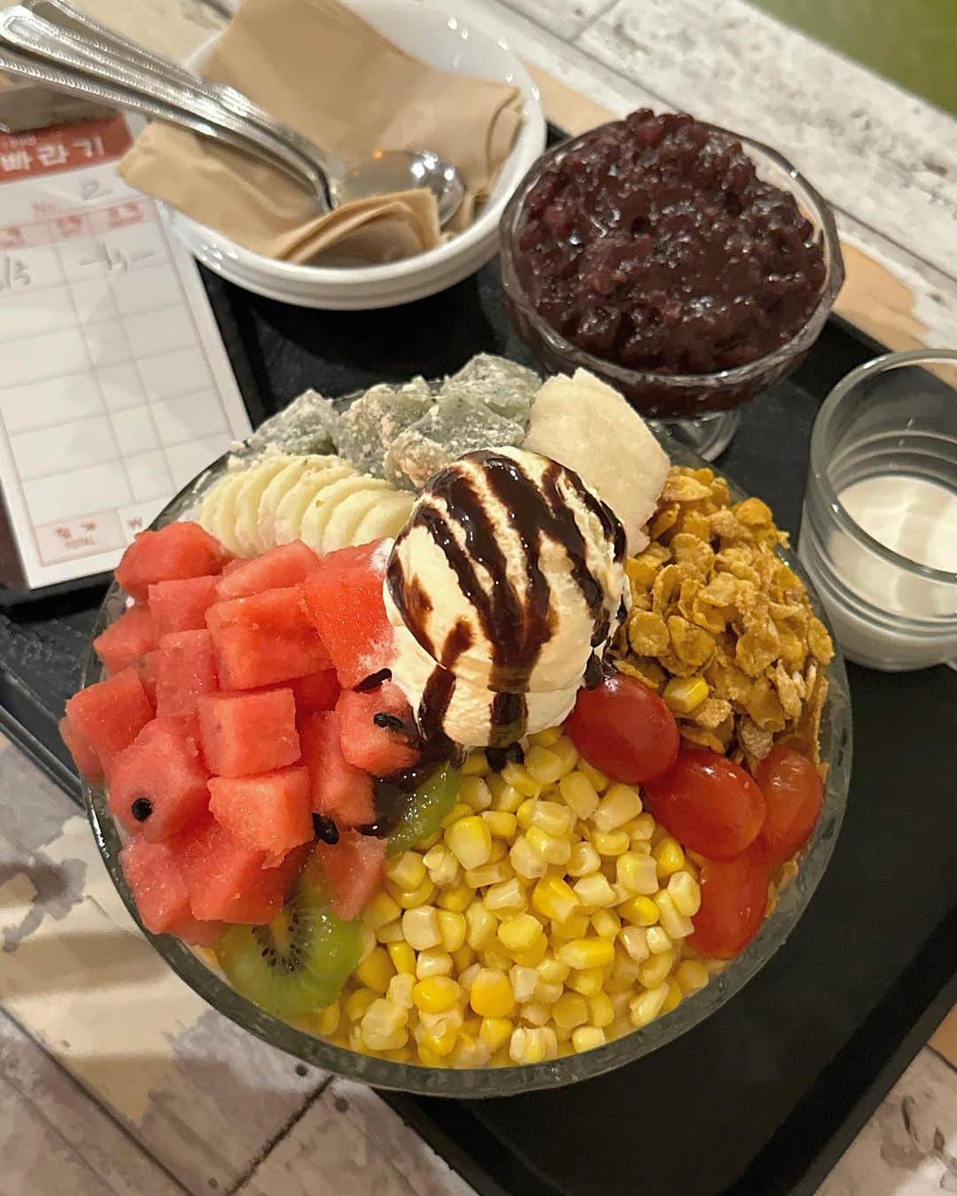 COCO さんのインスタグラム写真 - (COCO Instagram)「last summer days 마지막 여름 사진들🐛🌊」9月17 ...