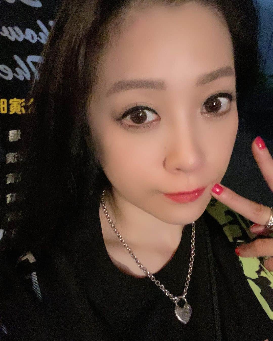 小向美奈子さんのインスタグラム写真 - (小向美奈子Instagram)「DX東寺劇場9月20日迄出演中！ 毎日四回のステージを踊って、汗かい ...