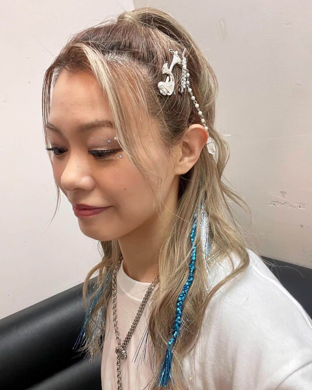 宇月颯さんのインスタグラム写真 - (宇月颯Instagram)「. . 宇月颯 NATSU FES 2023 『FUNTONE』ファントーン 2回目の時のお写真🤍🩵💙 ⁡ 今回はポップスだけ ...