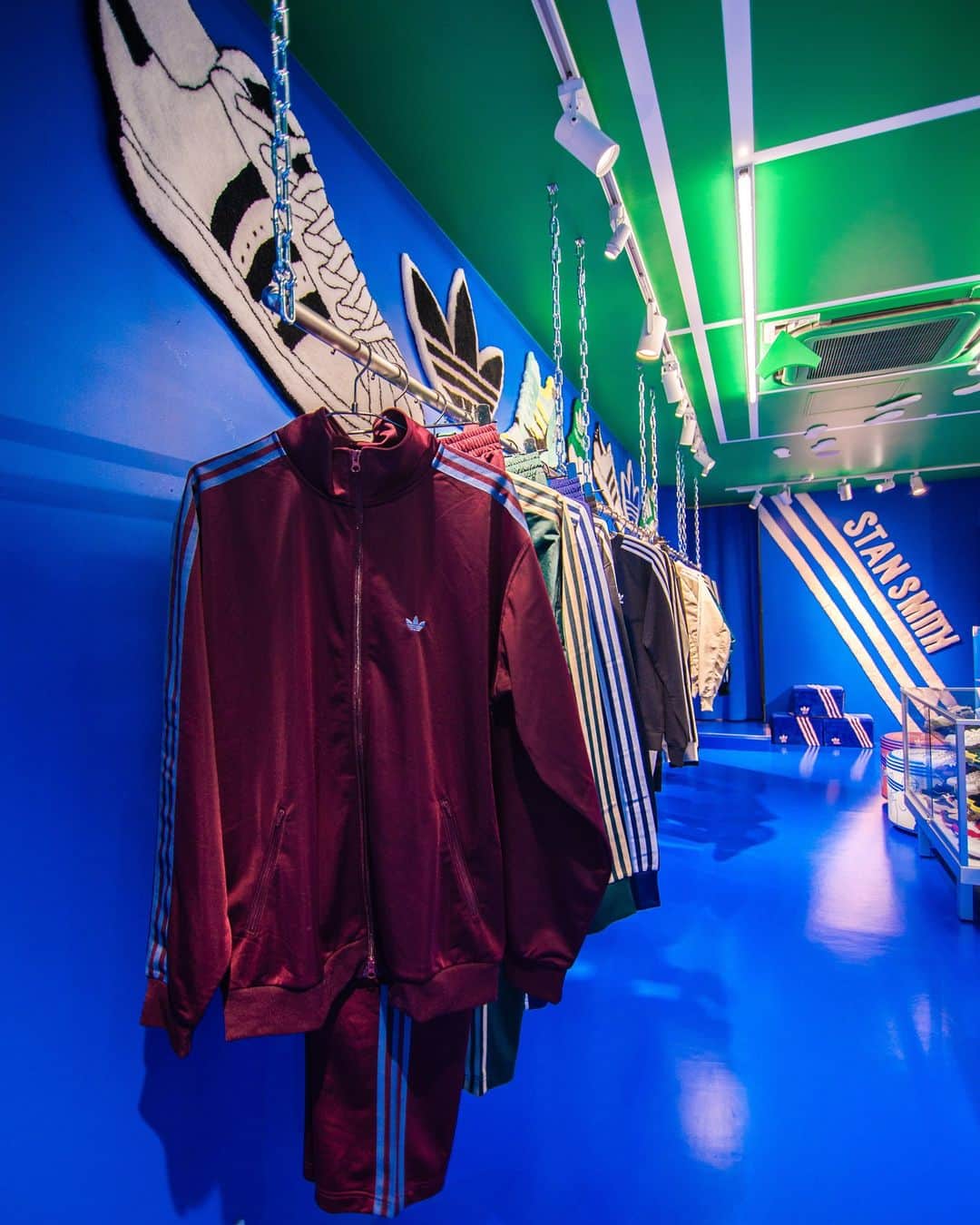 アトモスさんのインスタグラム写真 - (アトモスInstagram)「. "A.T.A.D" 2nd floor RENEWAL ...