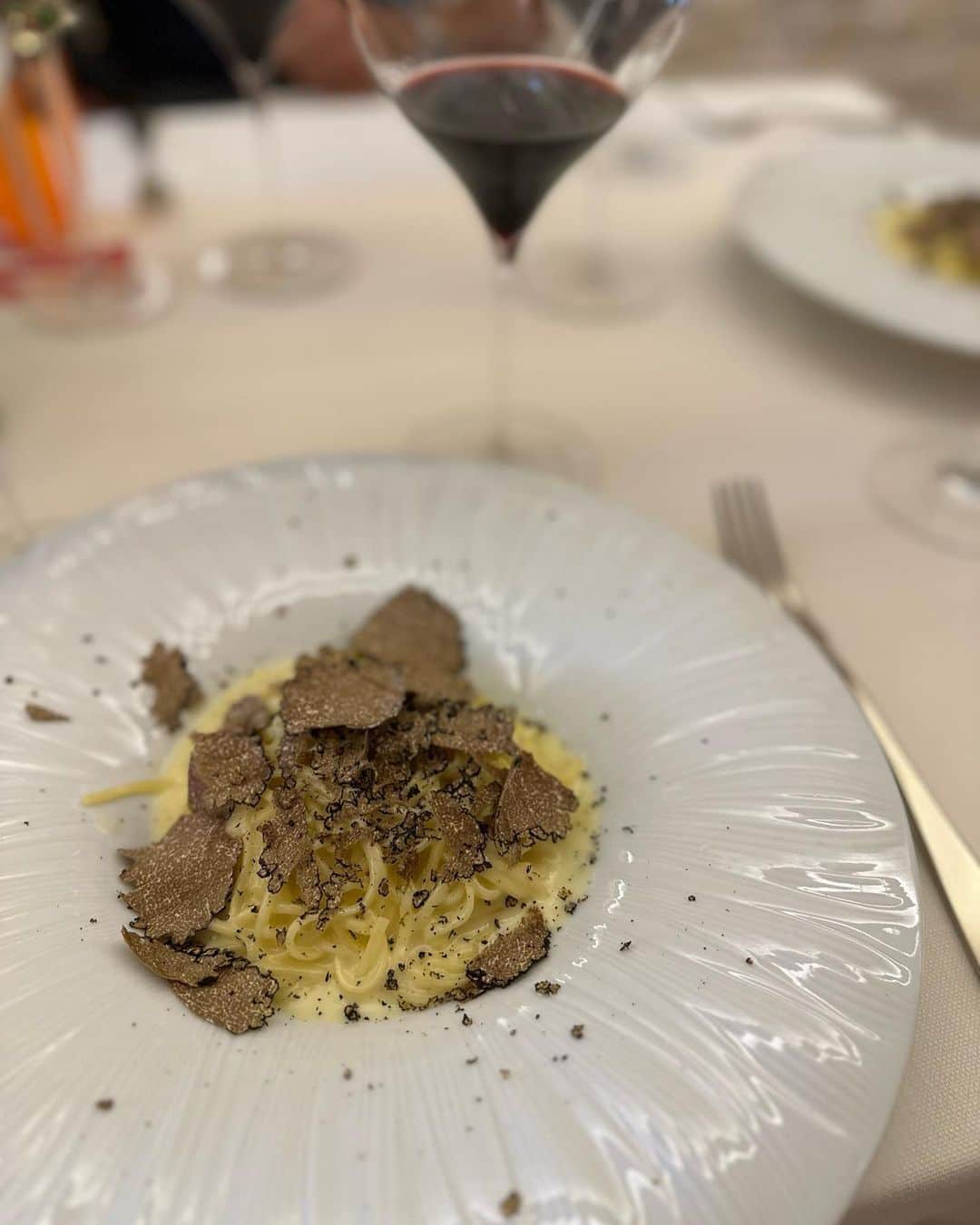 大草直子さんのインスタグラム写真 - (大草直子Instagram)「引き続き、晴天☀️のバーリ🇮🇹よりお届けします🍷 ...