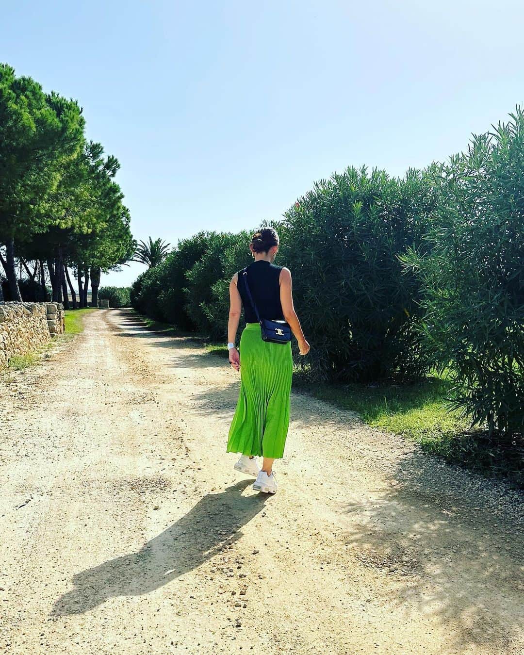 大草直子さんのインスタグラム写真 - (大草直子Instagram)「引き続き、晴天☀️のバーリ🇮🇹よりお届けします🍷 ...