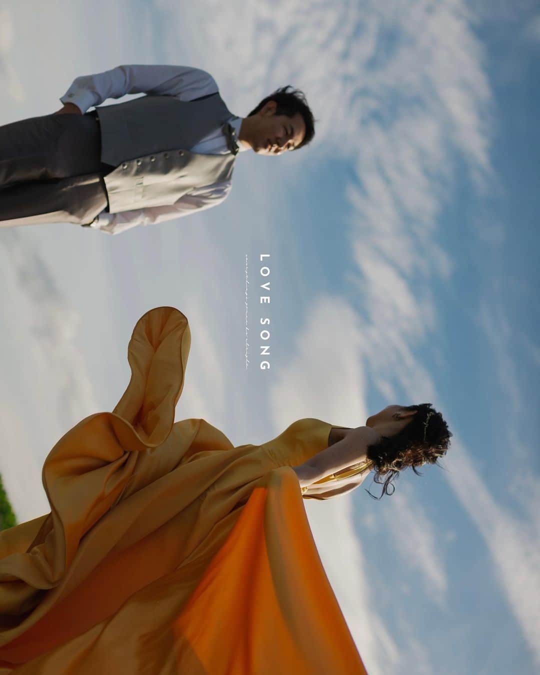 STUDIO SOLAさんのインスタグラム写真 - (STUDIO SOLAInstagram)「風に恵まれた一日だった。 風に揺れる草木も、髪もドレスも、すべてその日がつくり出した思い出なの ...