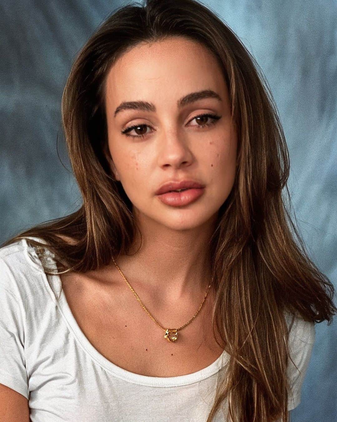 Abigail Macさんのインスタグラム写真 - (Abigail MacInstagram)「AI yearbook photos ...