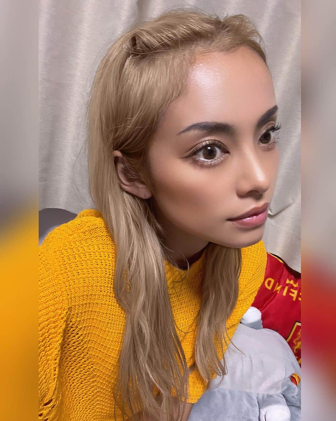 Sho Noさんのインスタグラム写真 Sho Noinstagram 「クルトワの奥さんのようになりたくて髪の毛ブロンドカラーにして