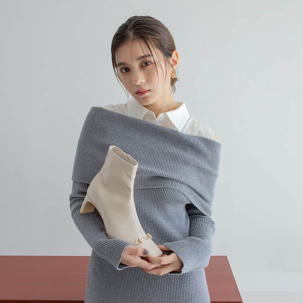 RANDAさんのインスタグラム写真 - (RANDAInstagram)「. 【CLASSICAL DRESS】 品よく魅せるRANDAの ...