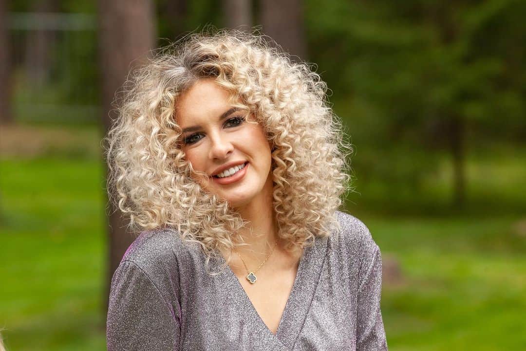 マリア・コミサロワさんのインスタグラム写真 - (マリア・コミサロワInstagram)「Memories 💭 #maria33」9月22日 ...