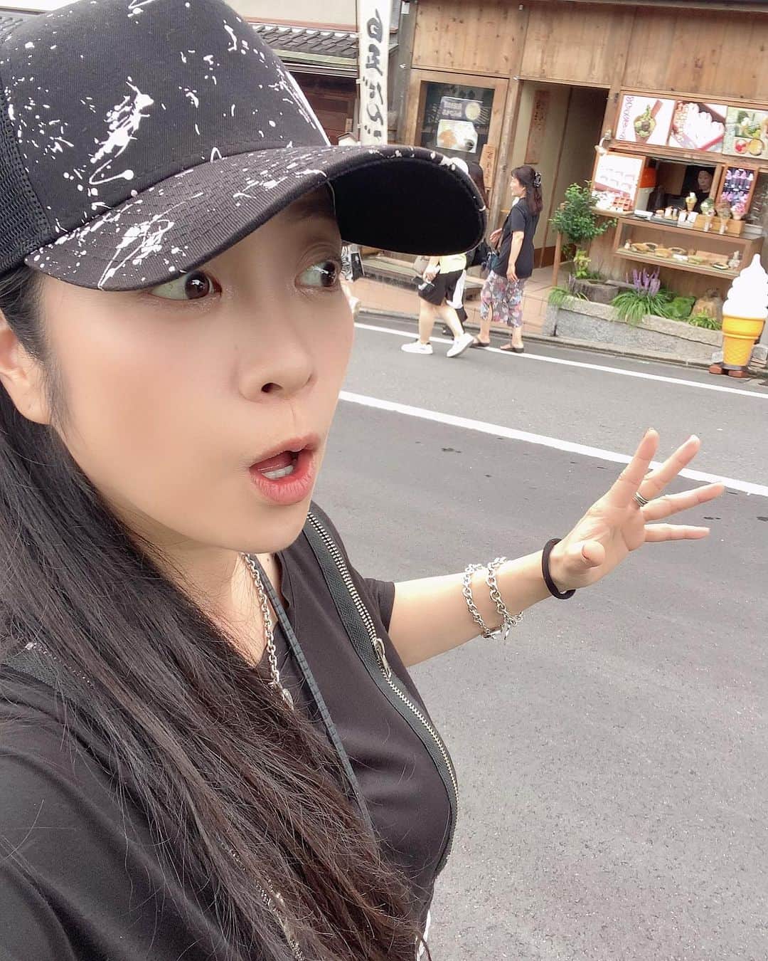 小向美奈子さんのインスタグラム写真 - (小向美奈子Instagram)「DX東寺10日間終了‼️ 来てくださった皆様 応援してくださる皆様 ...