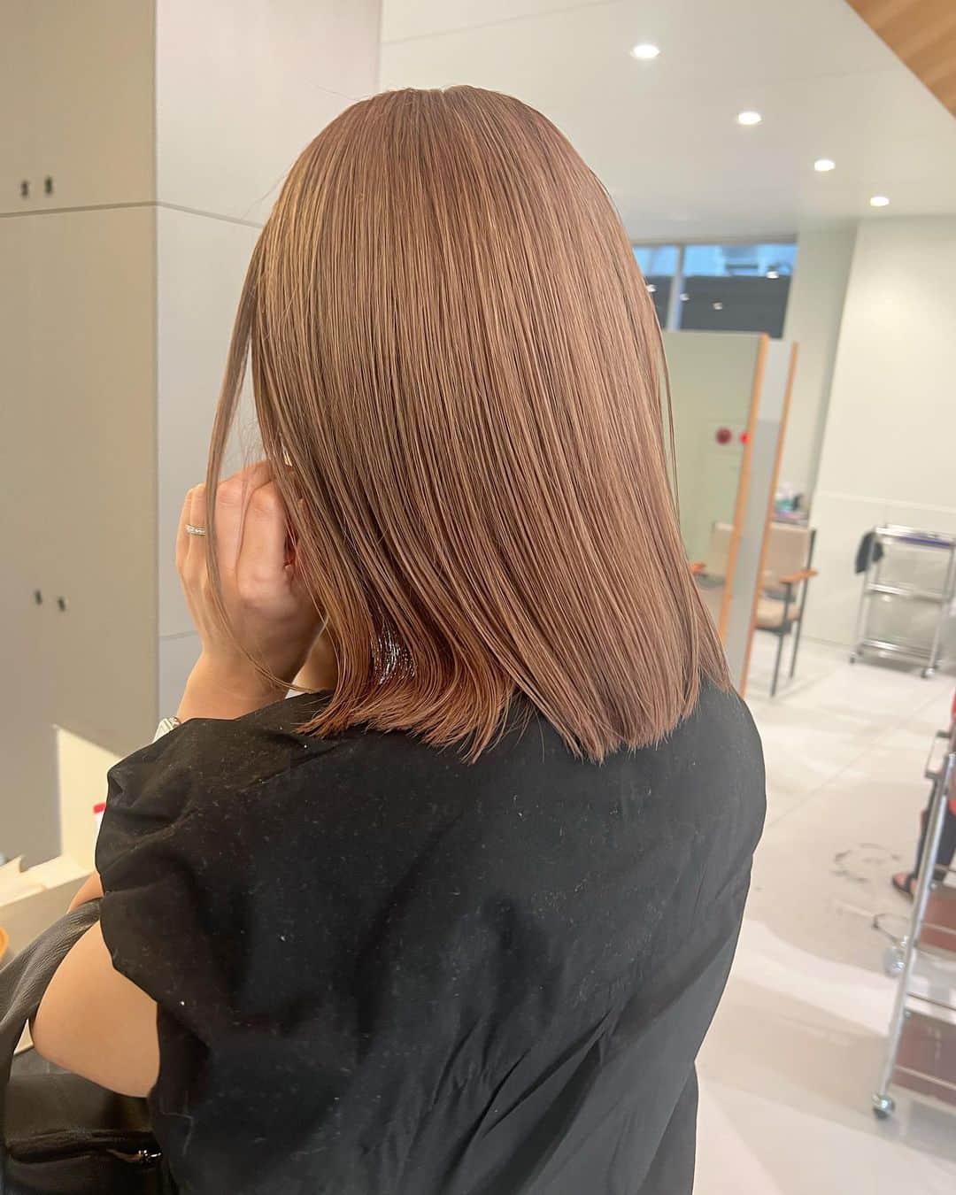 Ryosuke Sugayaさんのインスタグラム写真 - (Ryosuke SugayaInstagram)「ワンブリーチ、ワンベージュ👍」9 ...