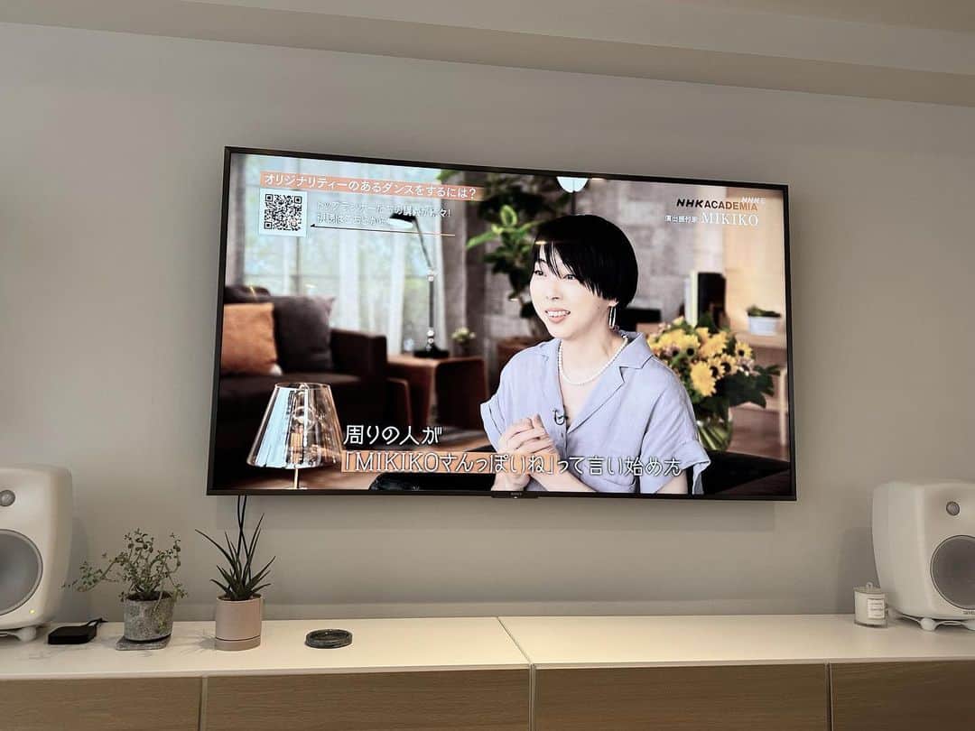 西脇綾香さんのインスタグラム写真 - (西脇綾香Instagram)「NHK academia 演出振付家 MIKIKO オンエアみて感動した。 ダンスを、演出を、紐解くなんて “なんでこの ...