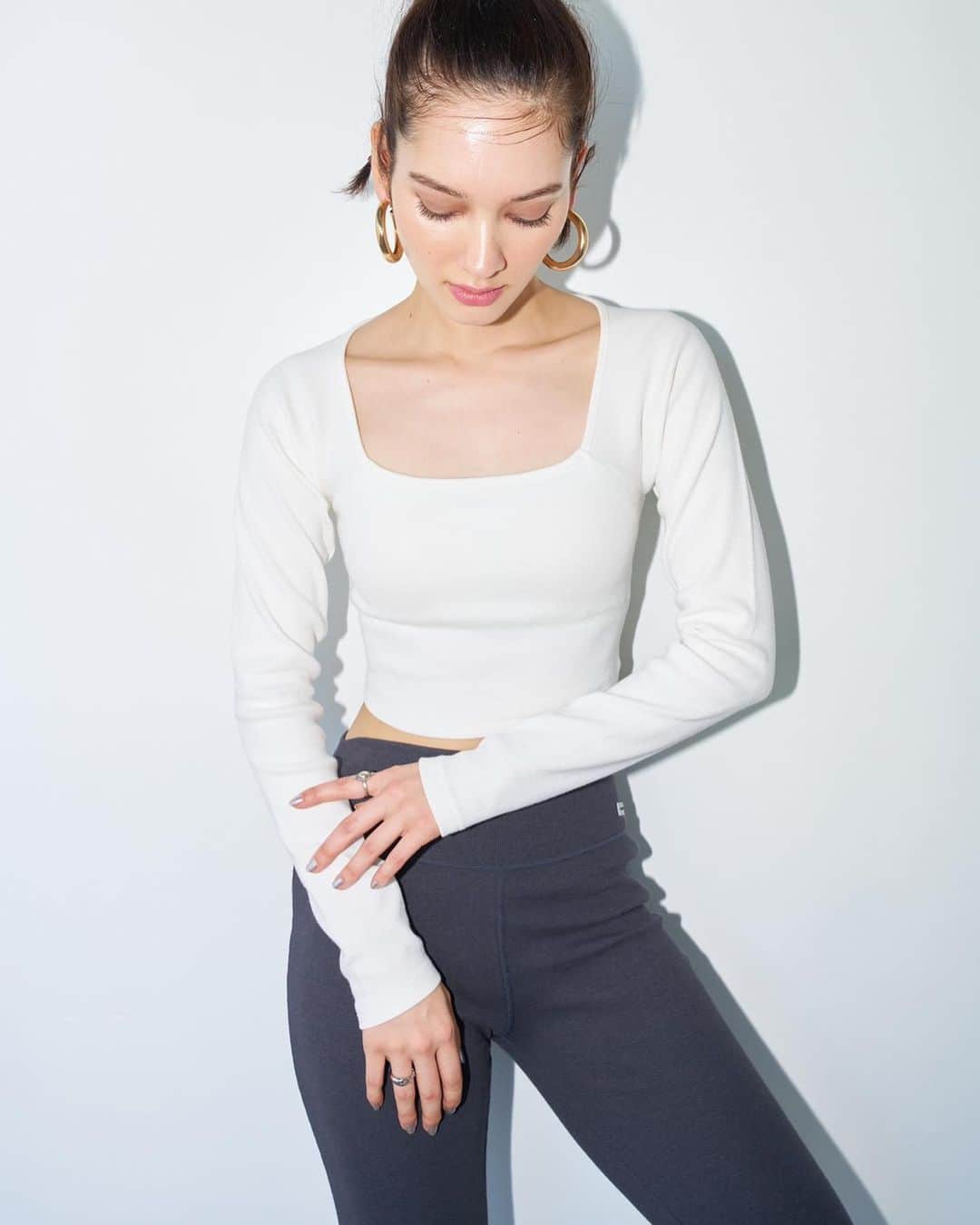 ALEXIA STAMさんのインスタグラム写真 - (ALEXIA STAMInstagram)「ㅤㅤㅤㅤㅤㅤㅤㅤ 𝗔 𝗪𝗲𝗹𝗹𝗻𝗲𝘀𝘀 𝗡𝗲𝘄 𝗖𝗼𝗹𝗹𝗲𝗰𝘁𝗶𝗼𝗻 𝟵/𝟮𝟲(𝗧𝘂𝗲) 𝟭𝟵 ...