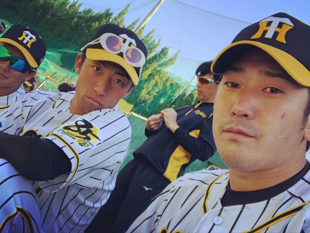 高野圭佑さんのインスタグラム写真 高野圭佑instagram 「今日ヤクルトスワローズとオープン戦！ 阪神タイガース時代のチームメイト