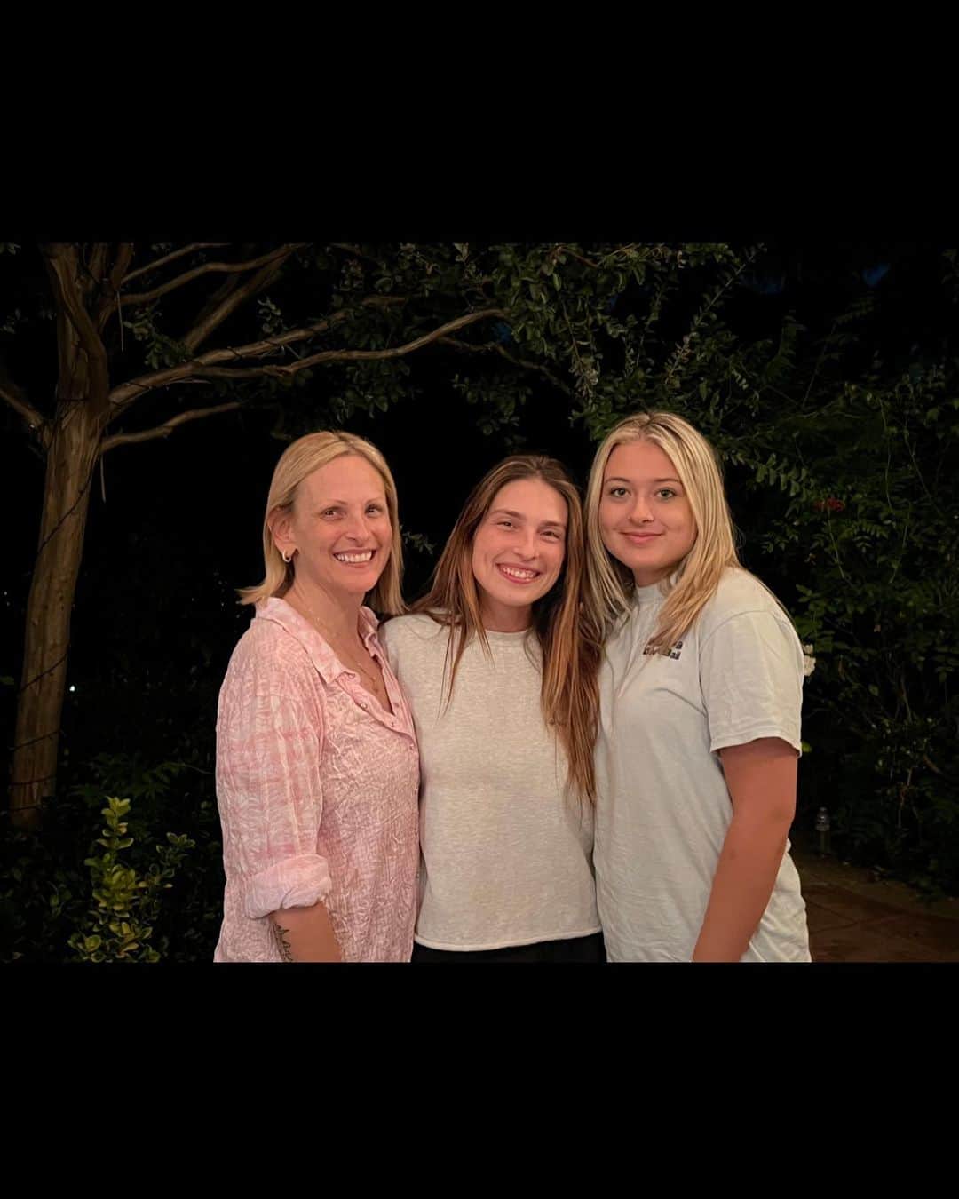 マーリー・マトリンさんのインスタグラム写真 - (マーリー・マトリンInstagram)「Happy National Daughter’s ...