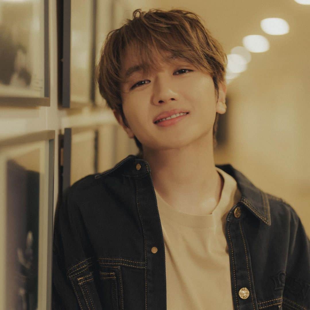 西島隆弘（Nissy）さんのインスタグラム写真 - (西島隆弘（Nissy）Instagram)「💐10th Anniversary LIVE VIEWING TOUR 2023 -Nissy ...