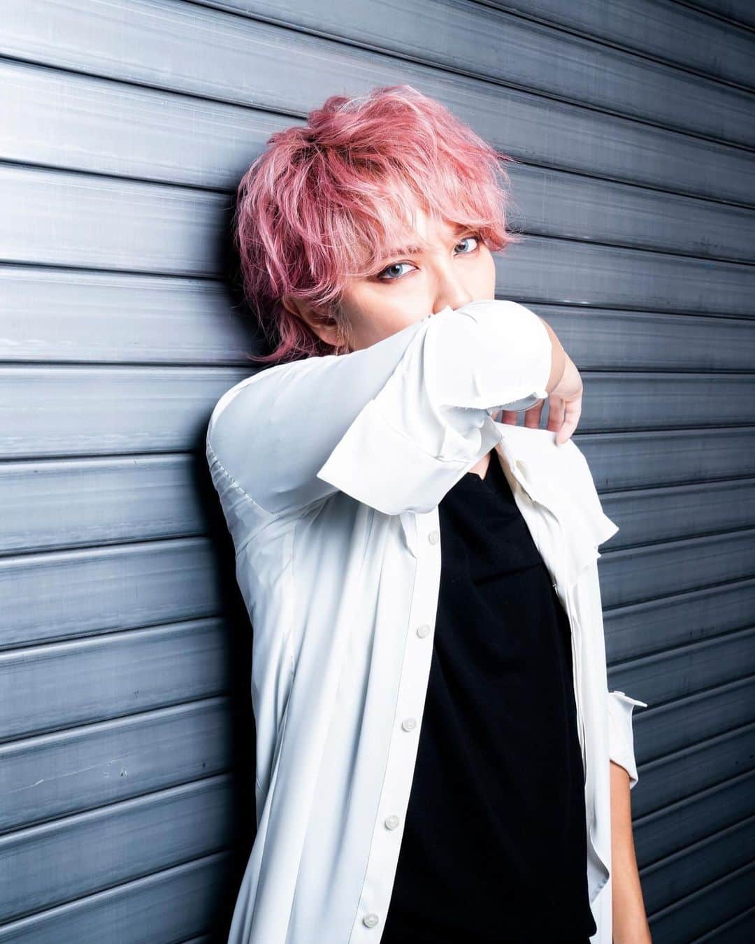 手越祐也さんのインスタグラム写真 - (手越祐也Instagram)「今日は2ぺプラ手越対バンライブの最後の会場Zepp DiverCityでの初日でした♪ 今日の対バン相手はKEYTALK ...