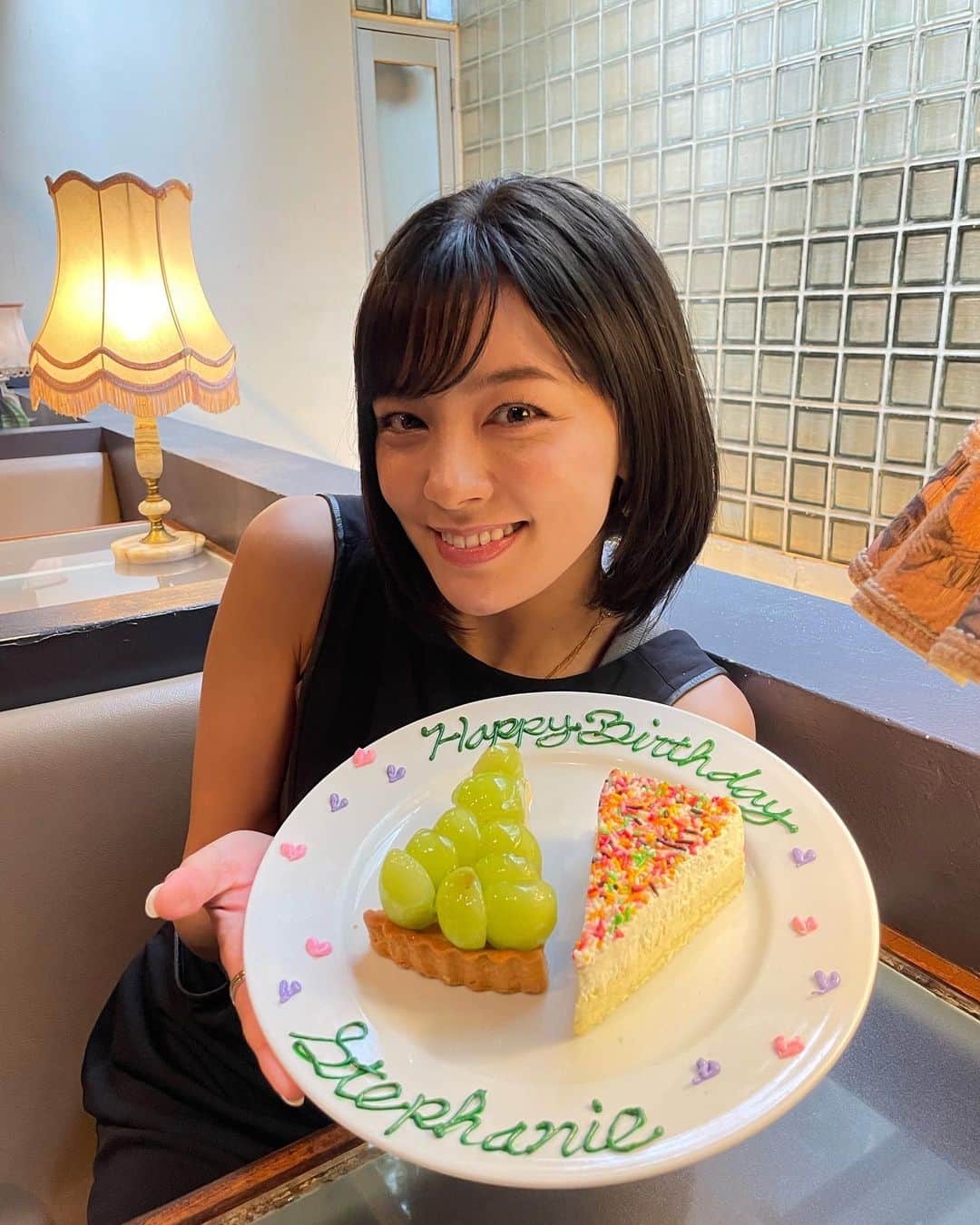 ステファニーさんのインスタグラム写真 ステファニーinstagram 「🎂🎉💖🙏 本日、私は誕生日を迎えました！ いつも支えてくれる家族