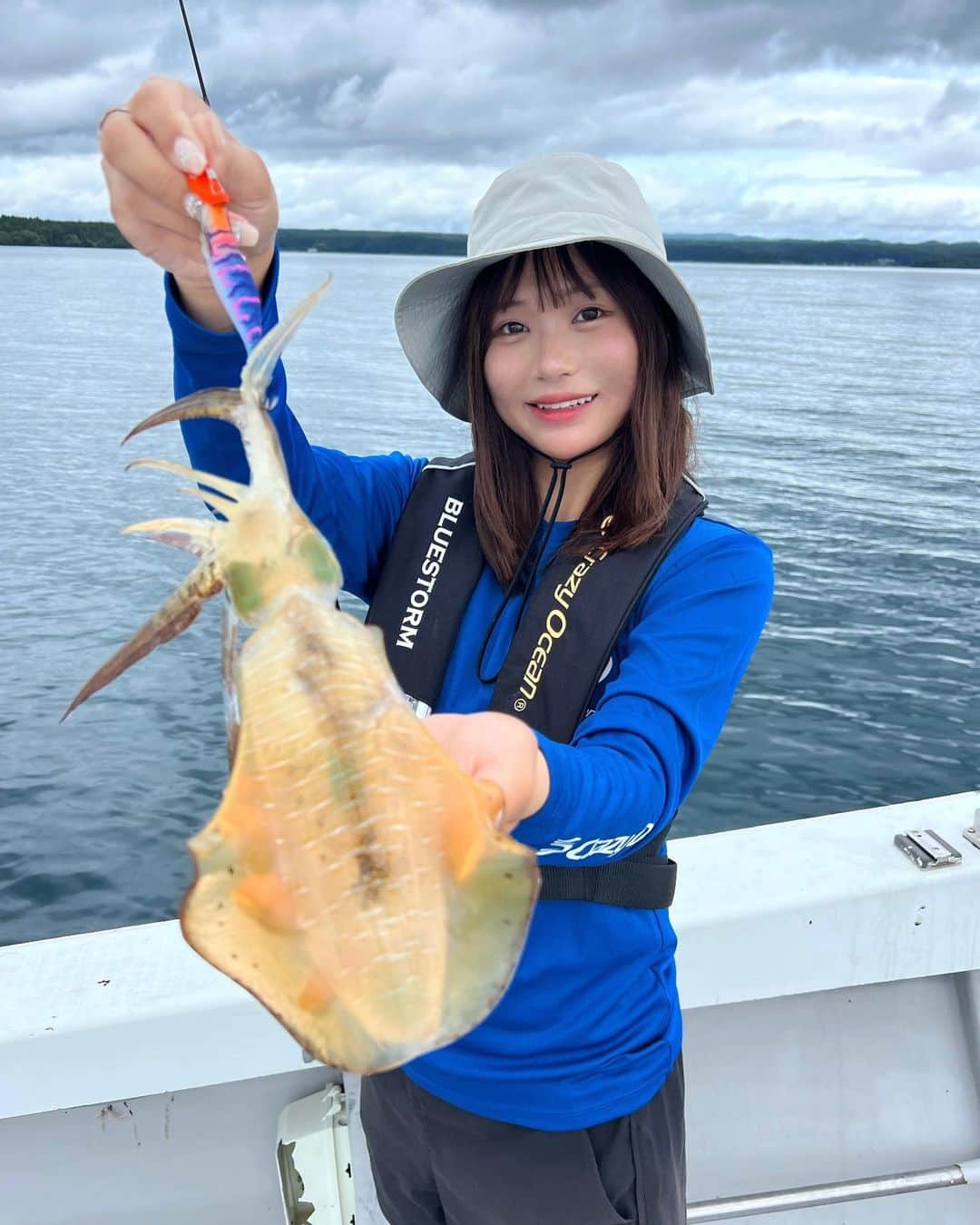 伊賀愛優菜さんのインスタグラム写真 - (伊賀愛優菜Instagram)「･ 9/26.27 Crazy Ocean( @crazyocean_jp )のティップラン(アオリイカ)ロケで 石川 ...