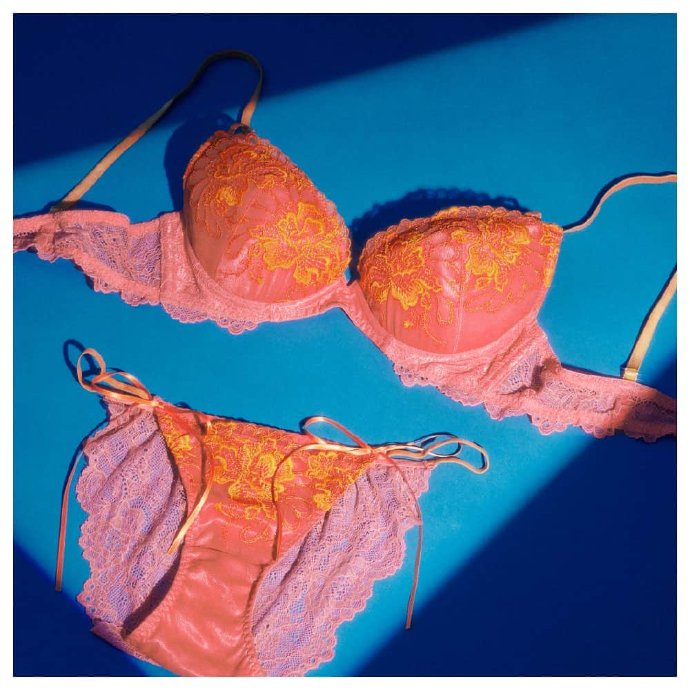 Ravijour Official Instagramさんのインスタグラム写真 - (Ravijour Official InstagramInstagram)「COLORFUL ...