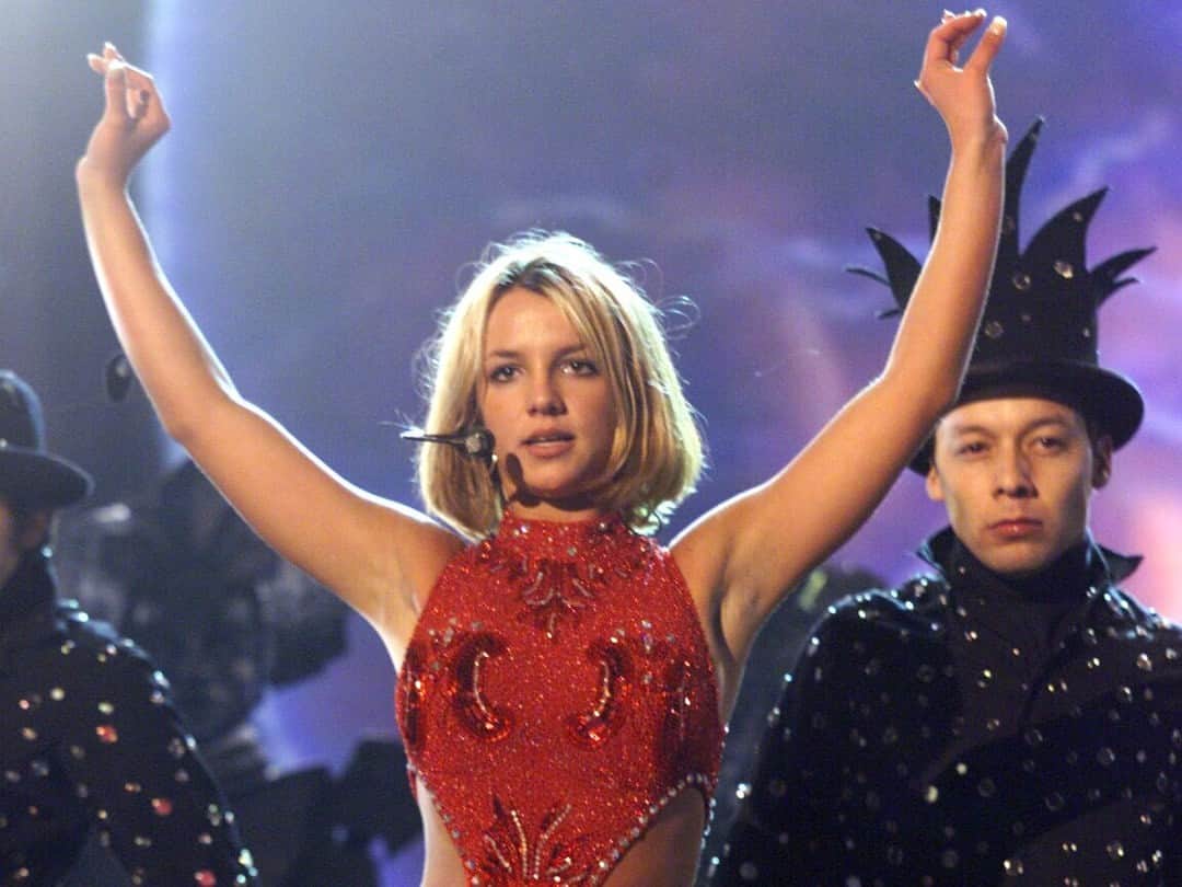 The GRAMMYsさんのインスタグラム写真 - (The GRAMMYsInstagram)「🎤 Released 25 years ...