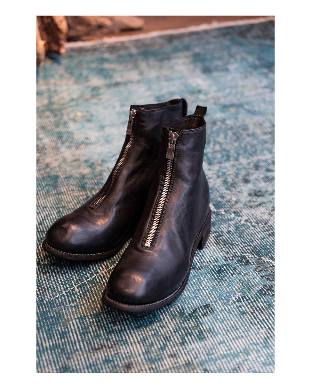 EDIFICEさんのインスタグラム写真 - (EDIFICEInstagram)「. 【GUIDI】 "GUIDI PL1 FRONT ZIP ...