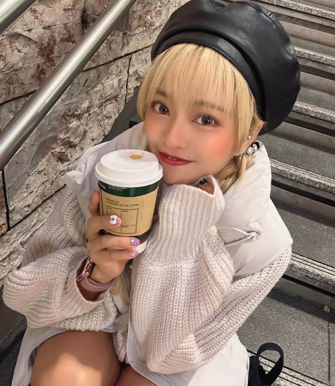 ラムさんのインスタグラム写真 ラムinstagram 「もうほっとの季節だねぇ⛄️🤍🤍🤍 Burlesquetokyo