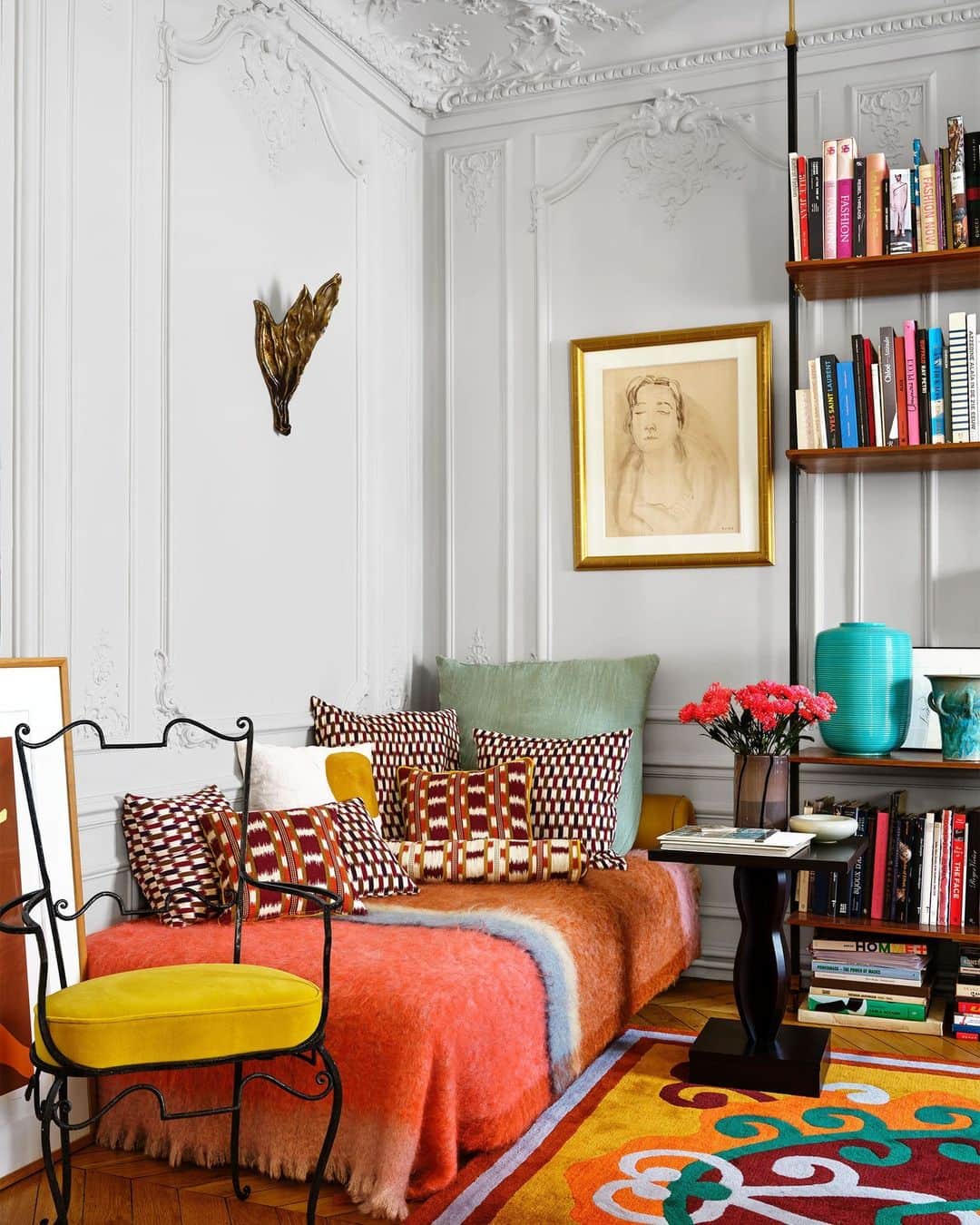 ELLE DECORさんのインスタグラム写真 - (ELLE DECORInstagram)「Designer Marc Valeanu ...