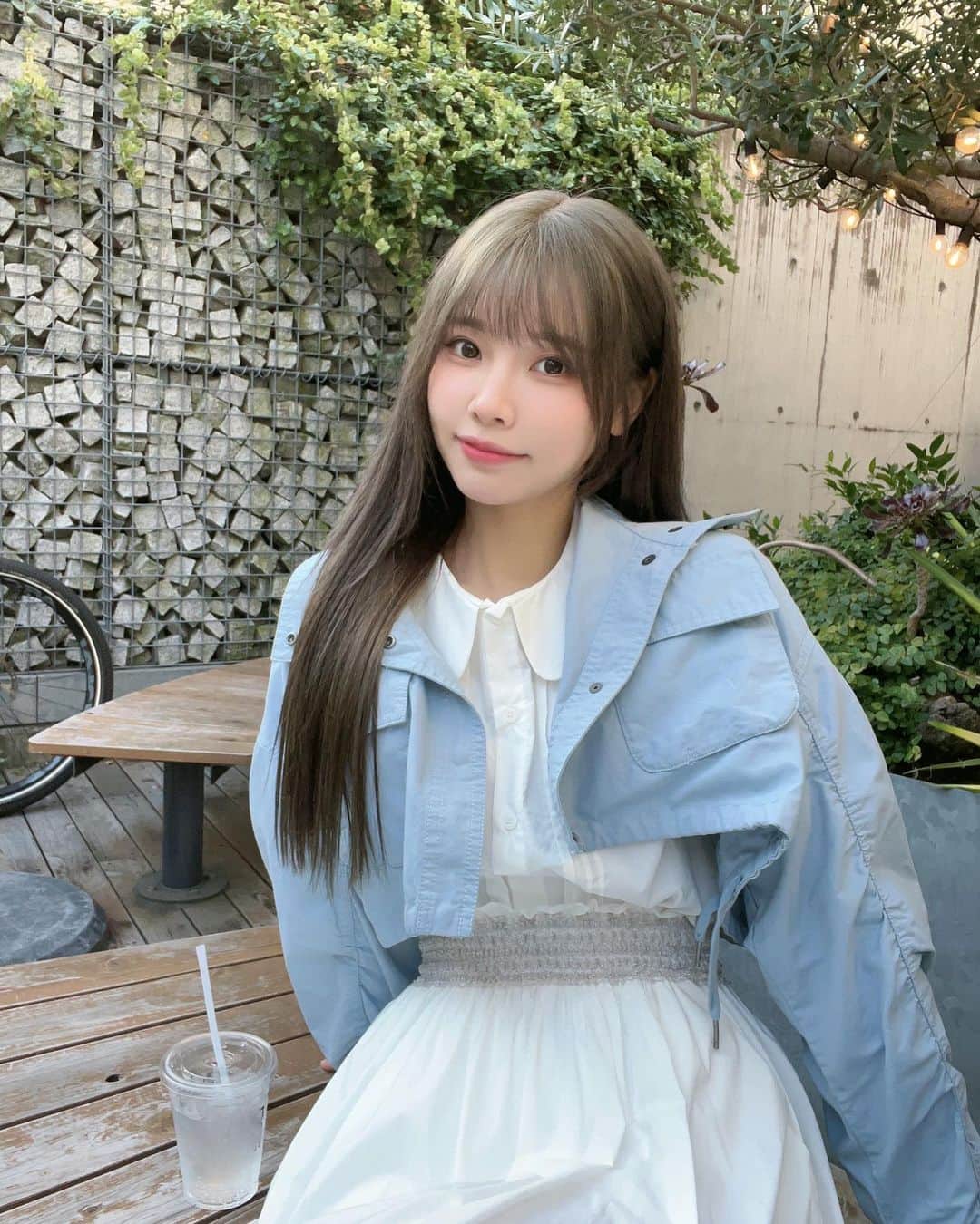 Liyuu（リーユウ）さんのインスタグラム写真 Liyuu（リーユウ）instagram 「伸ばすの少し待てないから、エクステでロングに